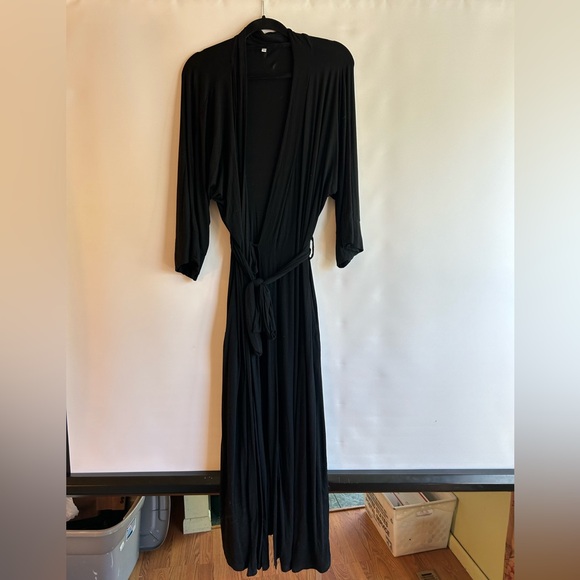 Intimates & Sleepwear | Black Long Robe With Belt And Pockets Stretch ...